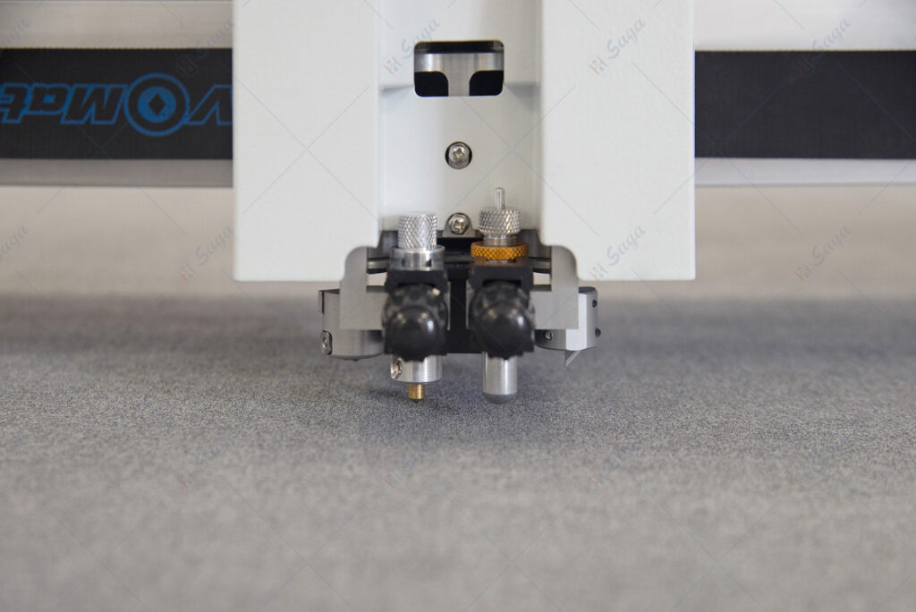 Saga ASF420 Flatbed cutter